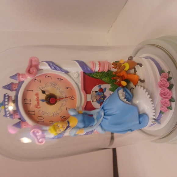 Disney | Accents | Disney Cinderella Clock With Pink And Blue Accents ...